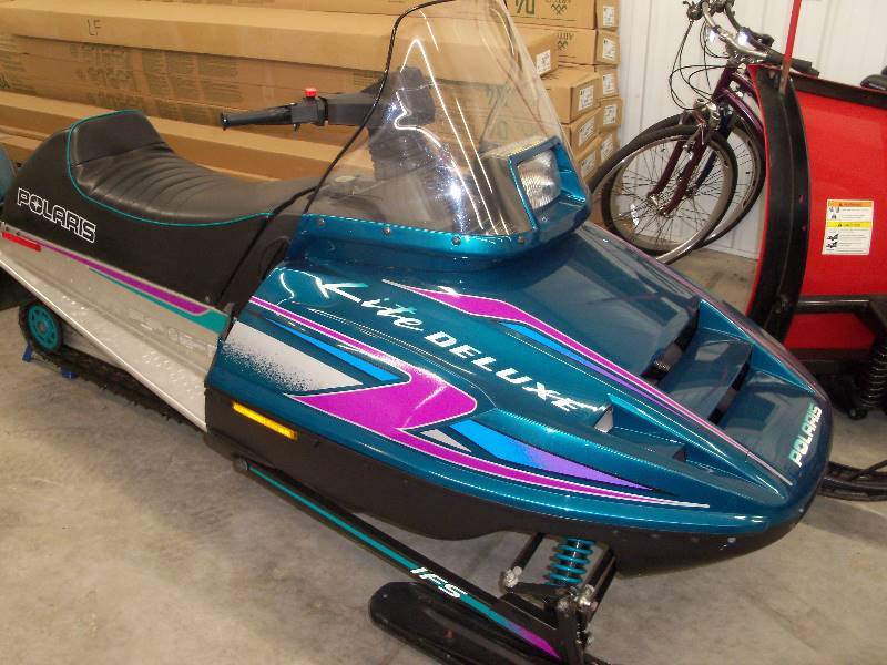 1996 Polaris Indy Lite 340 Deluxe Snowmobile | November Powersports ...