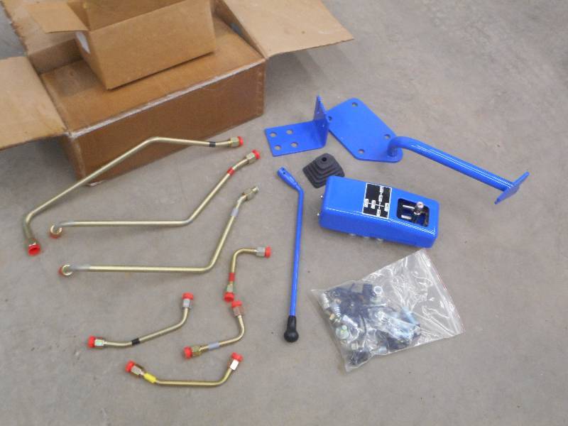 Unused Tractor Loader Control Set: ... | LE Tractor/Loader Accessories ...