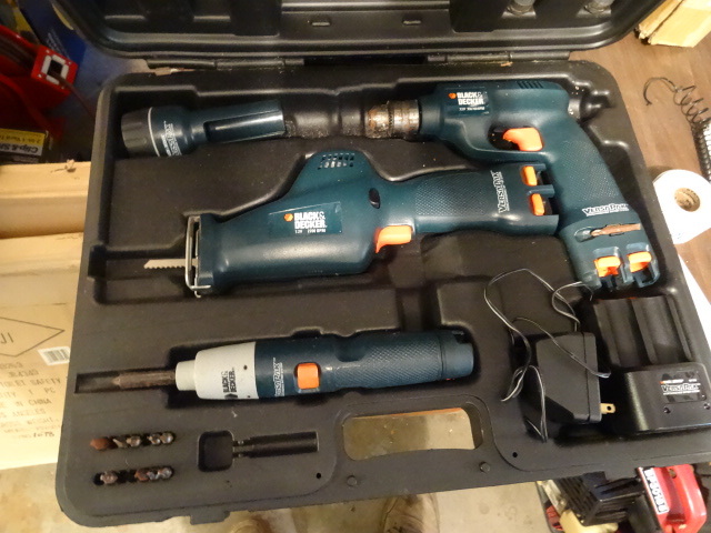 Black And Decker Versa Pak | K & C Auctions Blaine Moving Auction 2 | K-BID