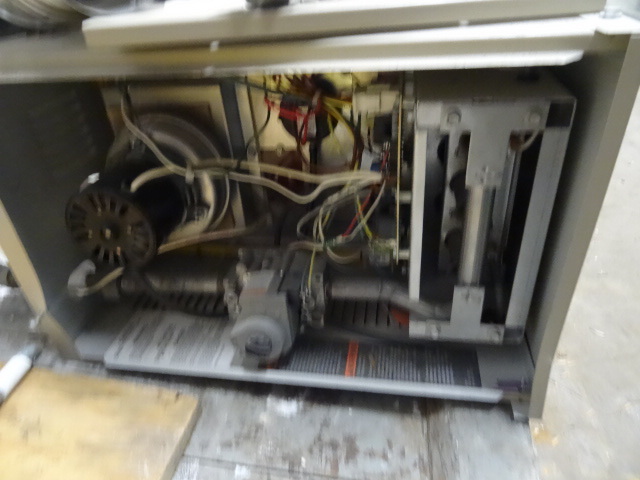 Cayenne Garage Heater | K & C Auctions Minneapolis Surplus | K-BID