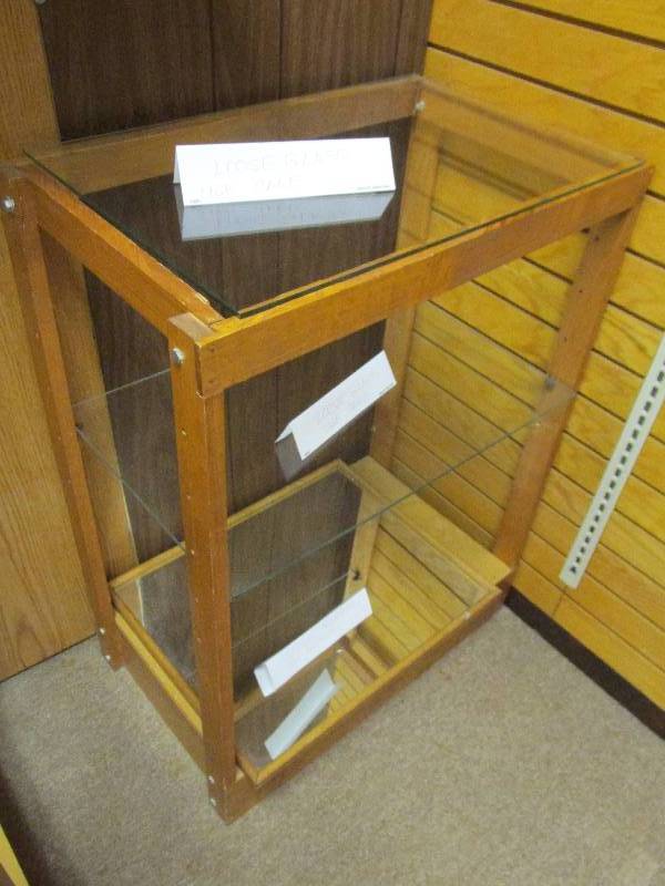 Glass Displays For Your Collection Or Inventory Display! | K-BID