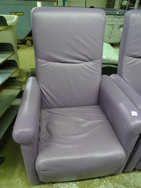 Hospital Glider Rocker Chair. | K & C Auctions Norwood 6 | K-BID