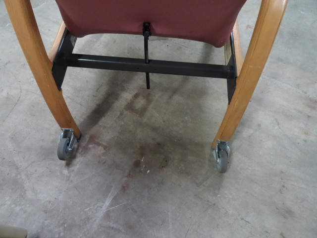 Hill rom hospital rocking chair | K & C Auctions Minneapolis Hospital ...