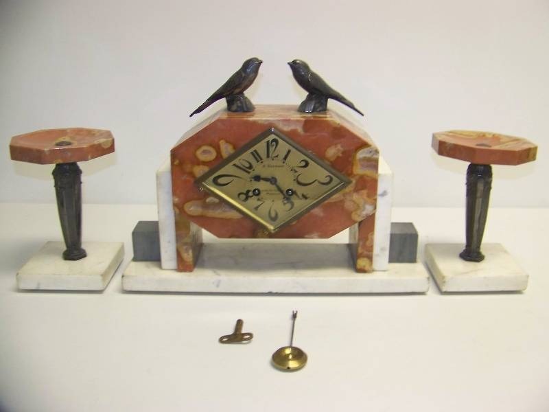 #165 Wall Hanging / Table Top Clocks, Lapel Watch, Clock Tools | K-BID