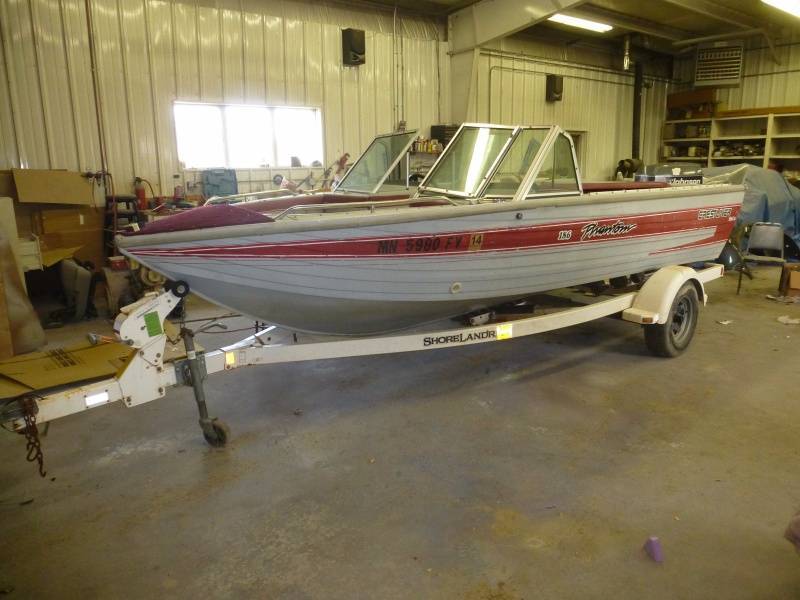 1991 Crestliner Phantom Boat | NCS Boats, Camper & WASP Equip 2016 | K-BID