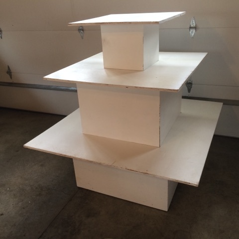 Blockbuster Shelving | K-BID