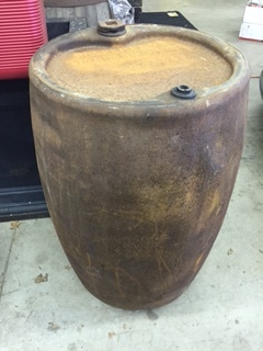 Vintage Standard Oil Barrel | May 2016 Auction | K-BID