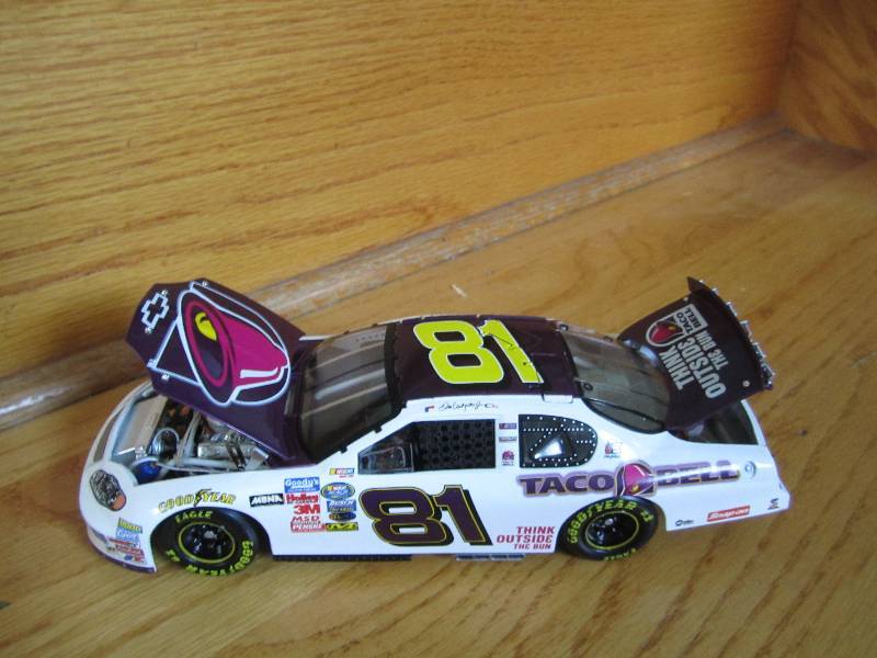 Dale Earnhardt Jr. #81 Taco Bell 20... | NASCAR 1:24 Scale Replica Race ...