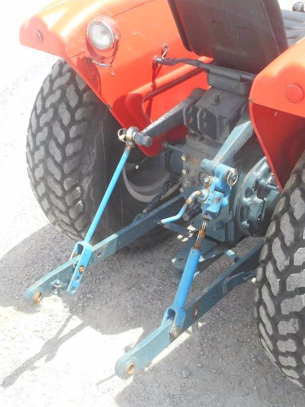 Shibaura SD2200 Compact Diesel Tractor | LE July Consignments #2 | K-BID