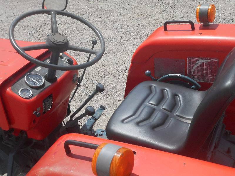 Shibaura SD2200 Compact Diesel Tractor | LE July Consignments #2 | K-BID