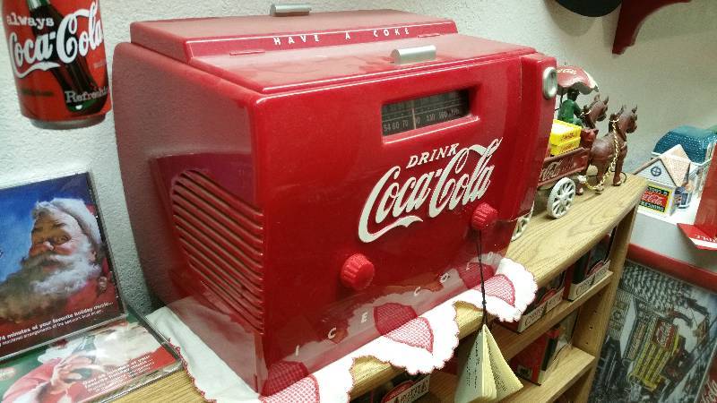 Vintage Coca-Cola Radio & Cassette Player w/ 3 Casettes | Lifelong Coca ...