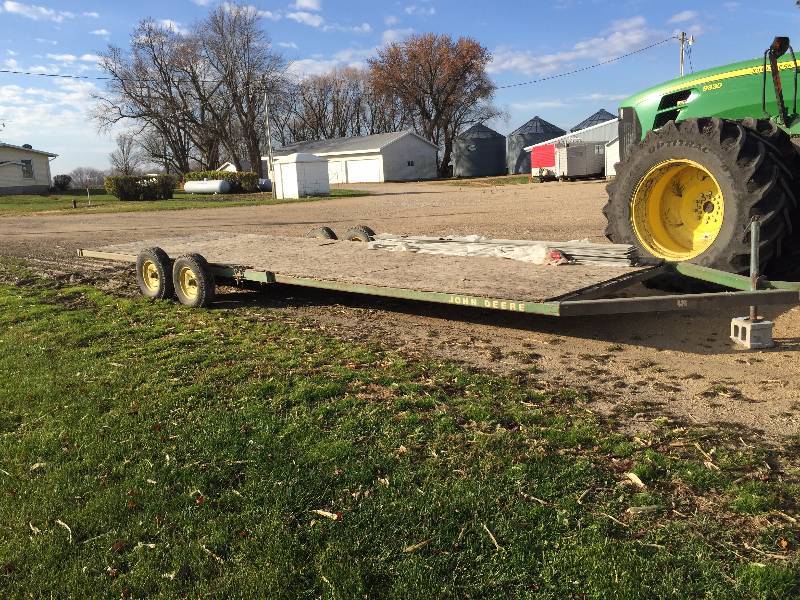 28 FOOT IMPLEMENT TRAILER | JOHN DEERE IMPLEMENT TRAILER AND SCHWARTZ ...