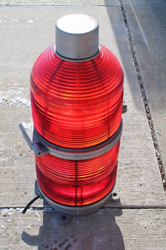 Beacon Tower Light | Pine Bend Consignment March Equipment | K-BID