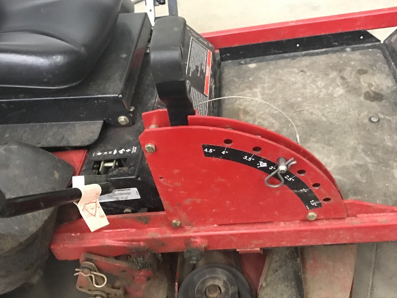 Toro TimeCutter ZX480 | Loretto Equipment #337 | K-BID