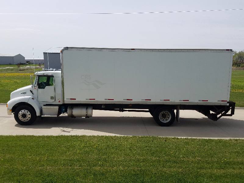 2000 Kenworth T300 Box Truck | Combined Relocation Services Semi, Box ...