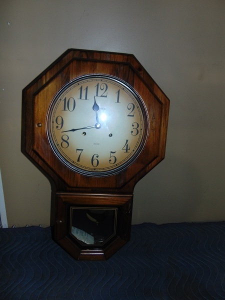 Harris and Mallow Clock | GRC May Consingments | K-BID