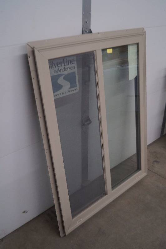 NEW Silverline WIndow | Moorhead Liquidation May Consignment #215 | K-BID