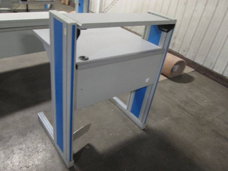 Sturdy Work Benches & 2 Lots of Brand New Speakers! No Reserves!!!! | K-BID