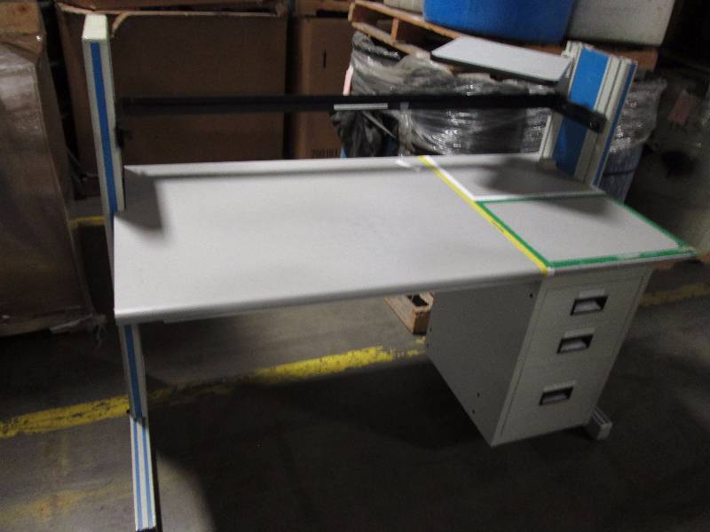 Sturdy Work Benches & 2 Lots of Brand New Speakers! No Reserves!!!! | K-BID