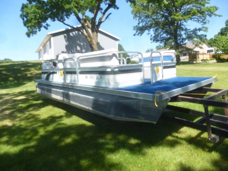1994 Weeres Pontoon | NCS Boats & Pontoons 2017 | K-BID
