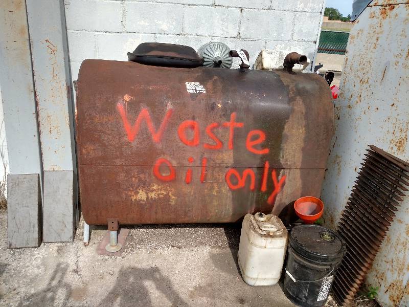250 Gallon Waste Oil Tank, Just Pum... | Valley Lawn & Sport | K-BID