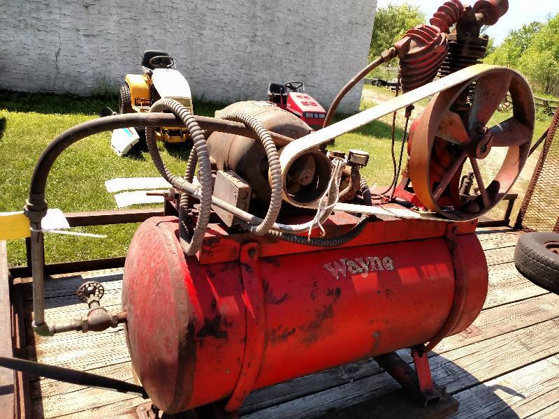 Wayne Vintage Air Compressor, 1 1/2... | Valley Lawn & Sport | K-BID
