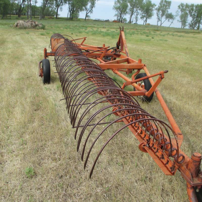 34' Dump Rake | Summer Ag Equipment Auction | K-BID