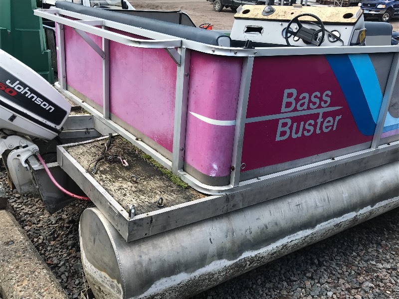 1990 Madsen Bass Buster Pontoon Boat | Loretto Equipment #356 | K-BID