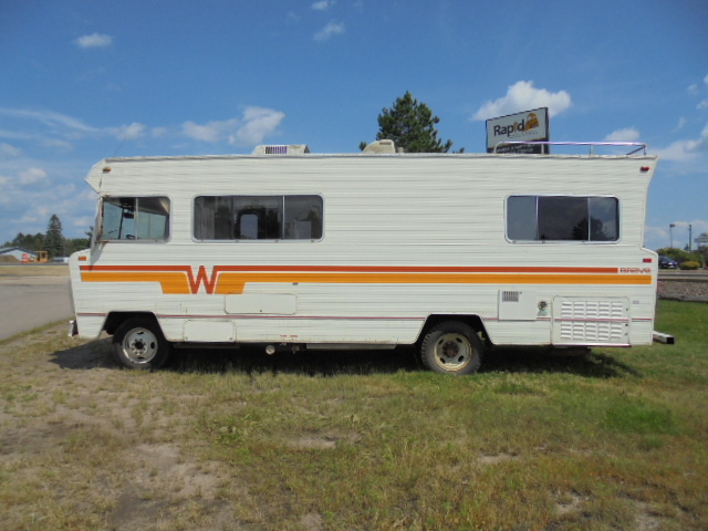 1976 Winnebago Brave | Full Moon Auto Auction | K-BID