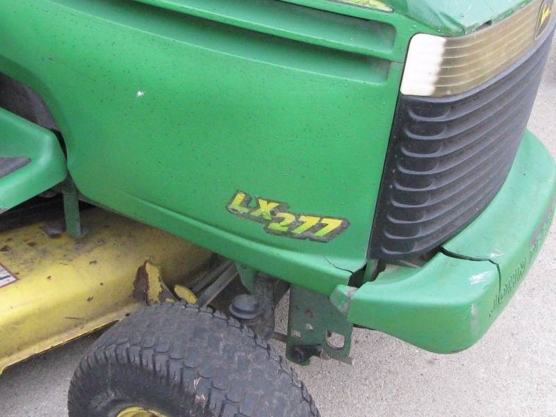 John Deere LX277 Mower w/48" mower deck | JOHN DEERE & BARN FIND | K-BID