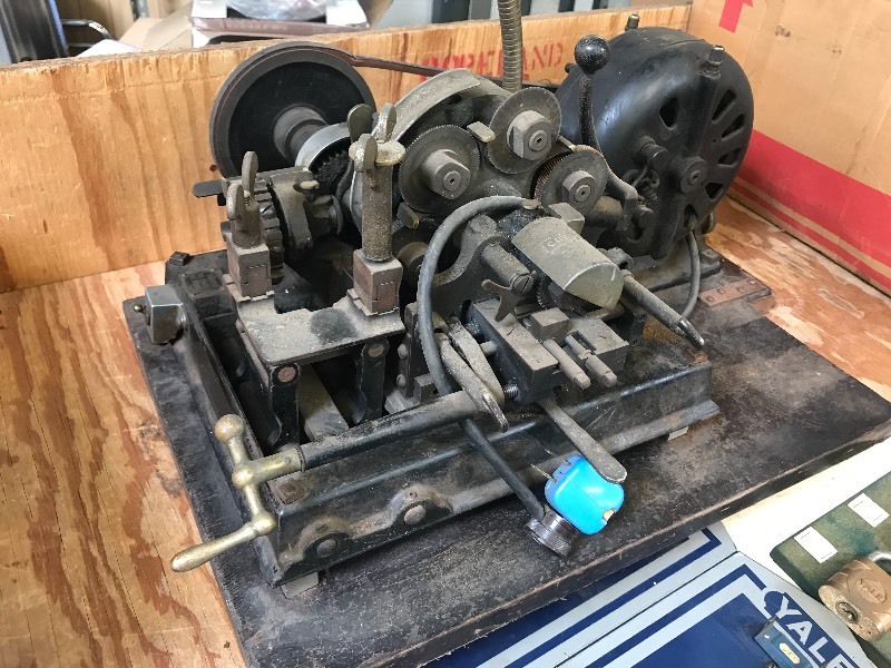 Household & Estate Auction in St. Louis Park, MN | Bid Online | K-BID