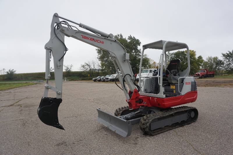 2008 Takeuchi Model TB235 Mini Tracked Excavator | Tracked Excavators ...