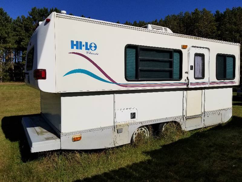 1998 HiLo TowLite 24ft Camper | HiLo 24ft Camper, 17ft Canoe, John ...