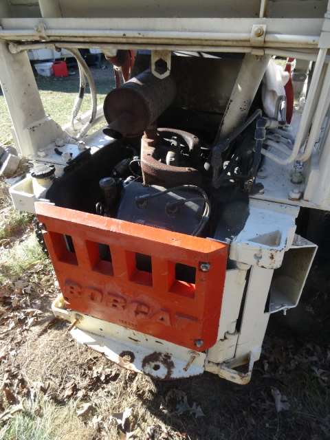 Melroe Bobcat 610. Wisconsin V4HD g... | K & C Auctions Oak Grove ...