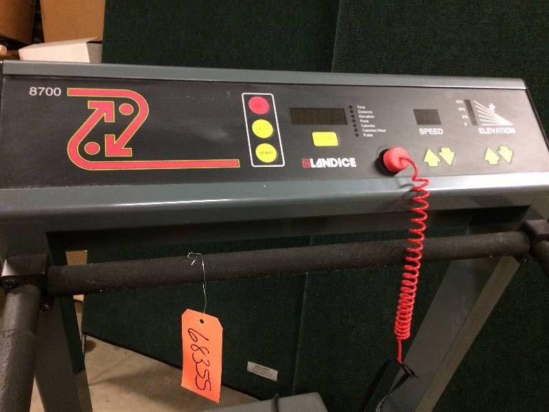 LANDICE 8700 SPRINT Commercial Gym 400 pound Capacity Treadmill ...