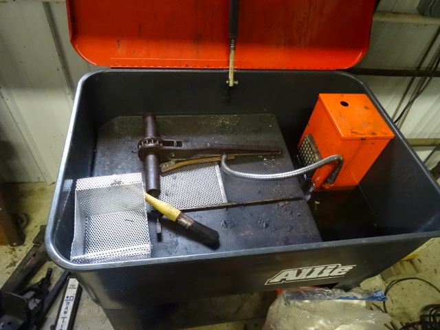 Allied parts washer with accessorie... | K & C Auctions Watertown 4 ...