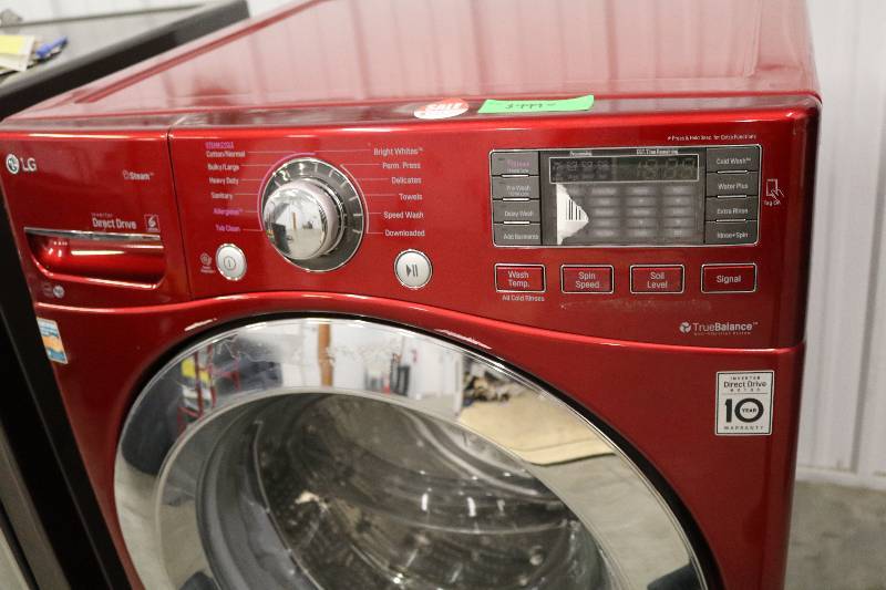 NEW LG Washer Moorhead Liquidation December Consignment 1221 K BID