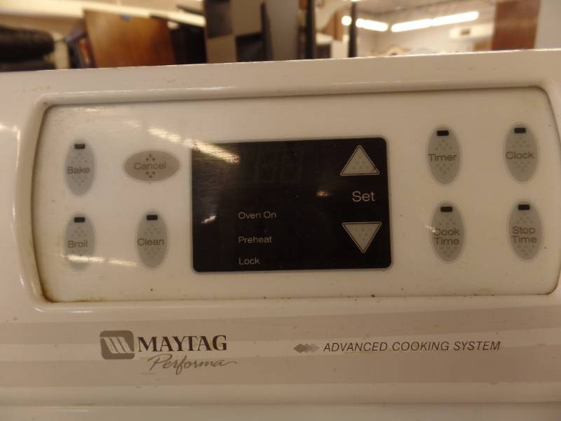MAYTAG PERFORMA ADVANCE COOKING SYSTEM ELECTRIC RANGE | STOVES ...