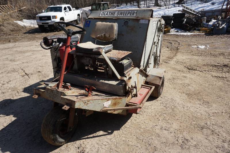 Olathe Model 48 - 48" Landscape/Lawn Dethatcher Sweeper | South Metro ...