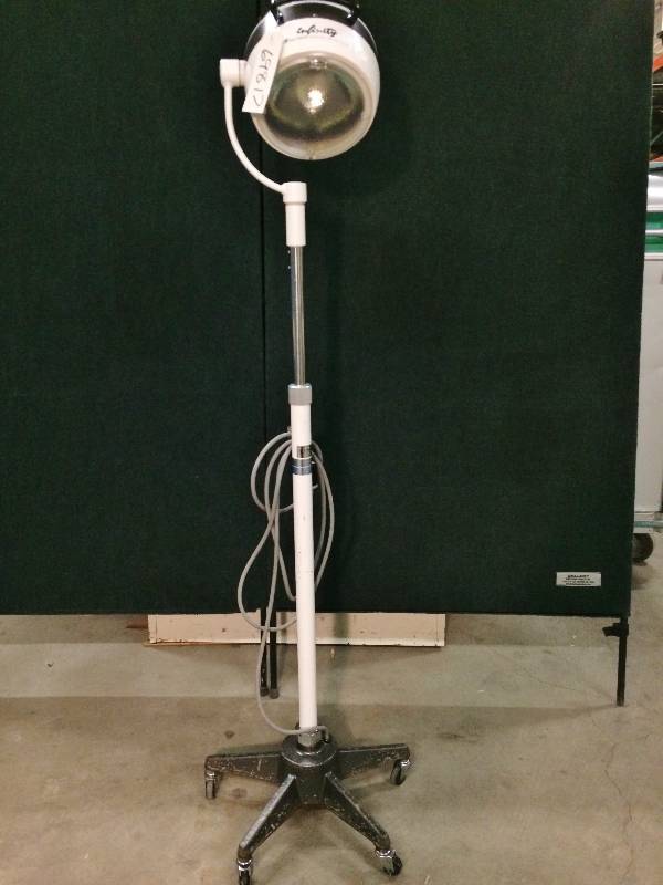 Skytron Infinity Powerful High Quality Operating Room Exam Light ...