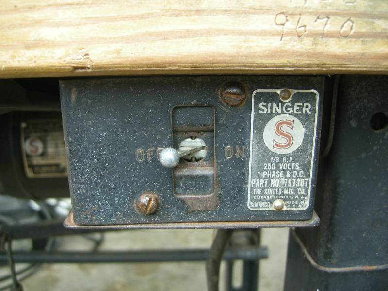 Antique Singer 31-15 Industrial Sewing Machine | Antique, Unique ...