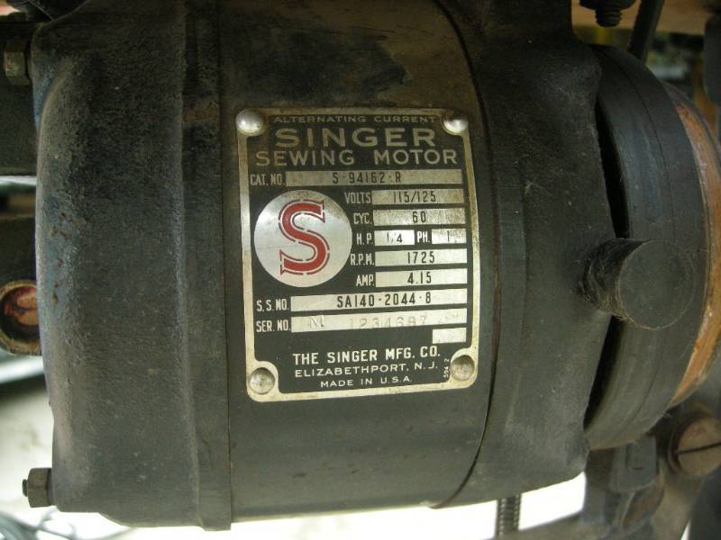 Antique Singer 31-15 Industrial Sewing Machine | Antique, Unique ...