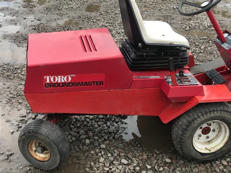 Toro Groundsmaster 52 Lawn Mower | August Lawn Equipment #2 | K-BID