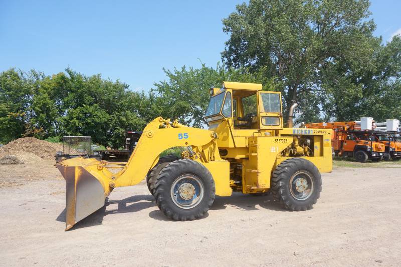 Clark Michigan 55 Articulating Wheel Loader | SW Metro Large Truck ...