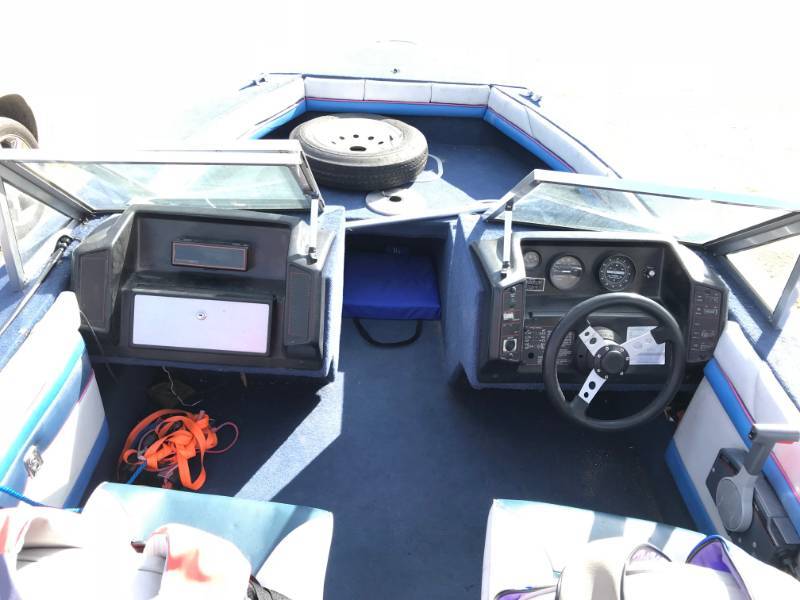 1989 Bluefin Spectrum 17ft Fishing Boat | Boat Auction | K-BID