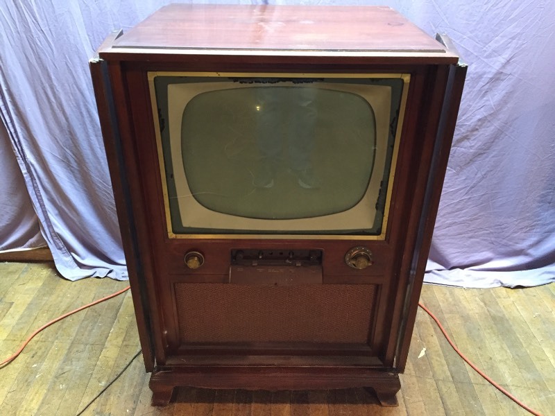 Vintage RCA Victor TV | OCTOBER CONSIGNMENT - PORTLAND ND | K-BID