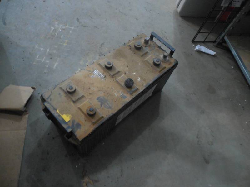 Interstate Batteries 4D-XHD Heavy Duty Farm / Construction | Snow Plow ...