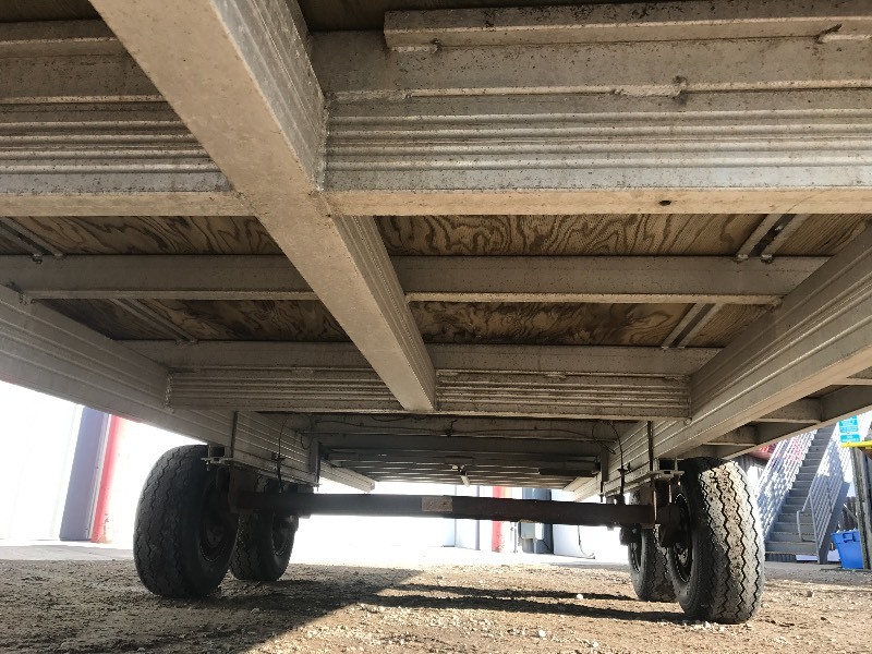 2005 Newmans "Sled-Bed" Aluminum Snowmobile Trailer | Vehicles ...