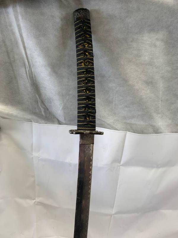3 Foot Long Samurai Sword | March Bar Liquidation & New Goods, Gun, and ...