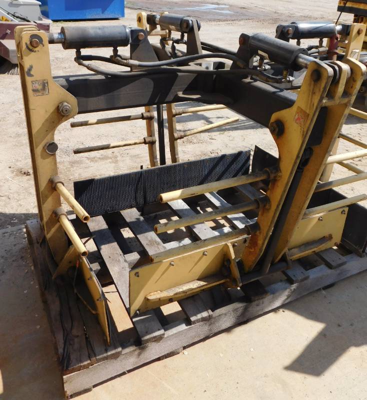 Tygard Claw Attachment, Layer Picker | Herc-U-Lift St.Cloud - June | K-BID
